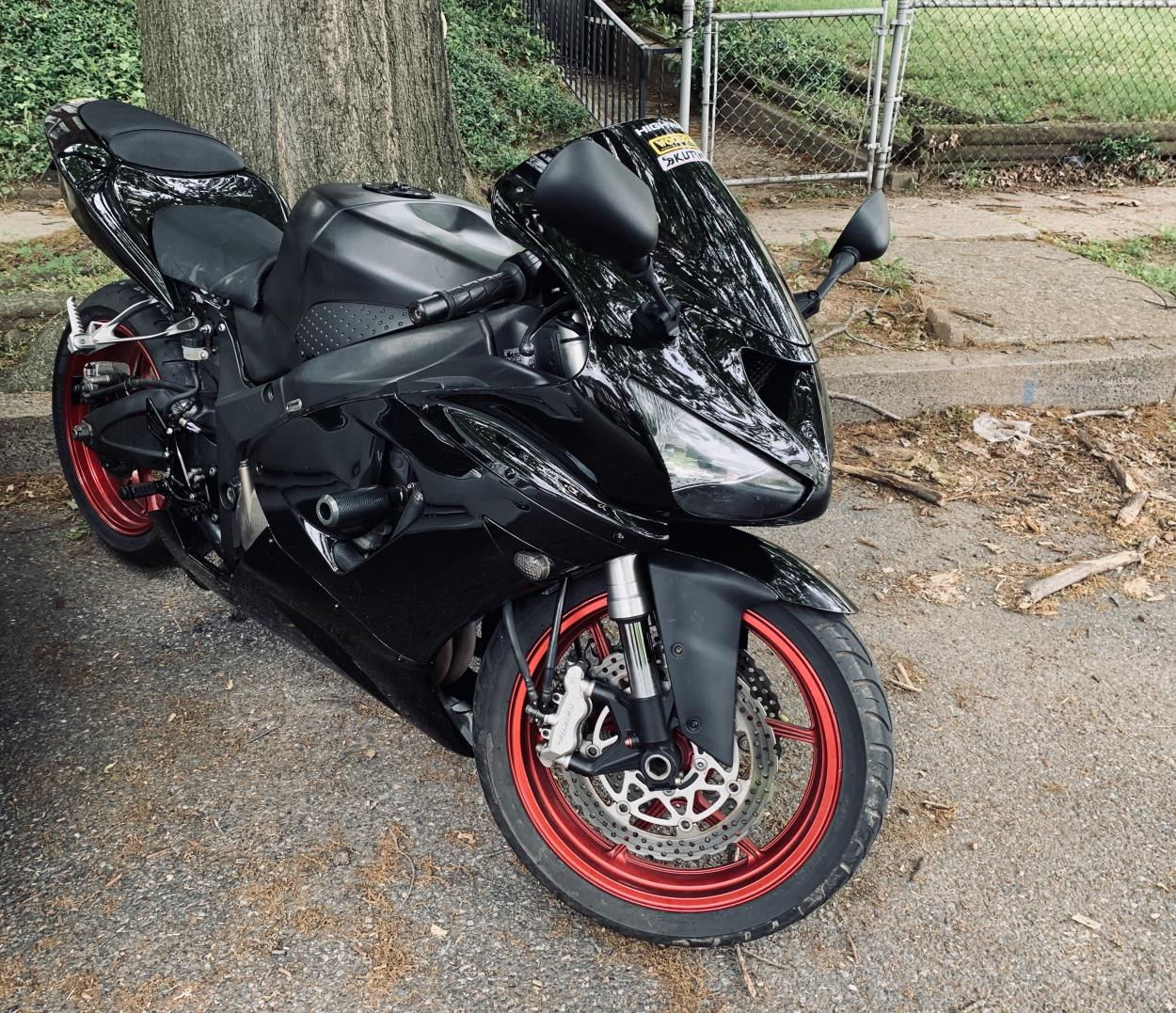 Quote to Ship a 2006 Kawasaki Ninja ZX™-6R to Angleton | uShip