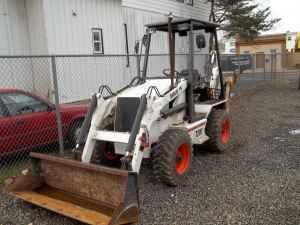 Equipment Movers Bobcat B200 to Henderson | uShip