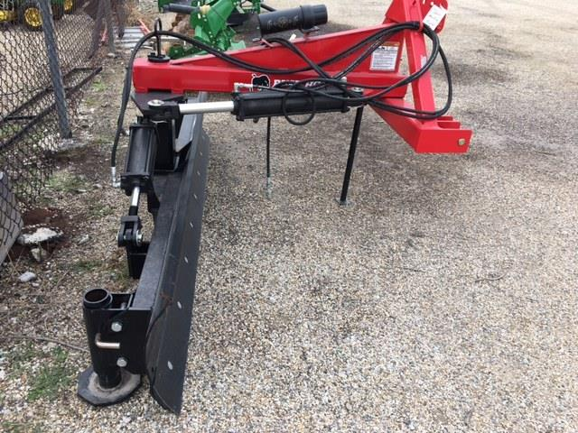 Deliver a 8 Foot Rear Blade for Tractor to Marshall | uShip