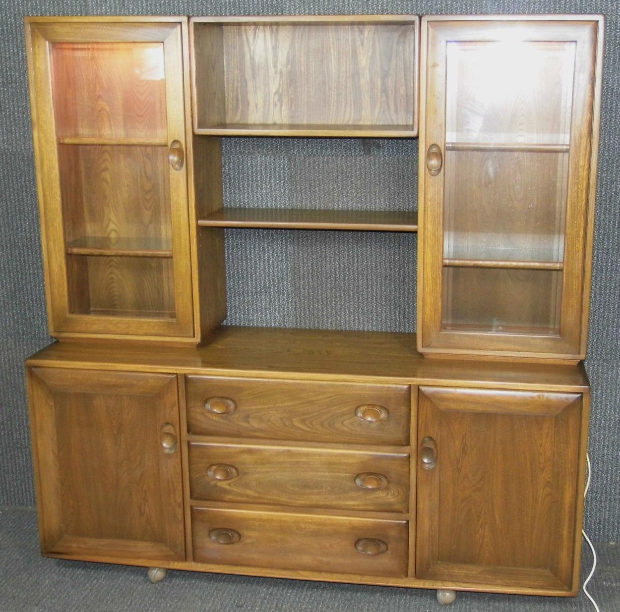 Ship a Ercol dresser to Ipswich | uShip
