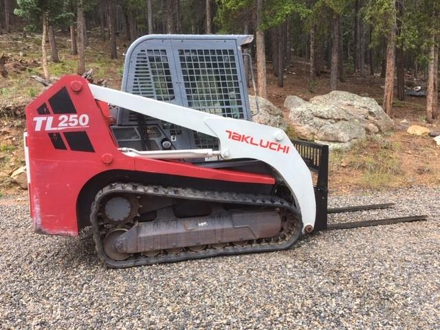 Cost to Transport a Takeuchi TL-250 to Malvern | uShip
