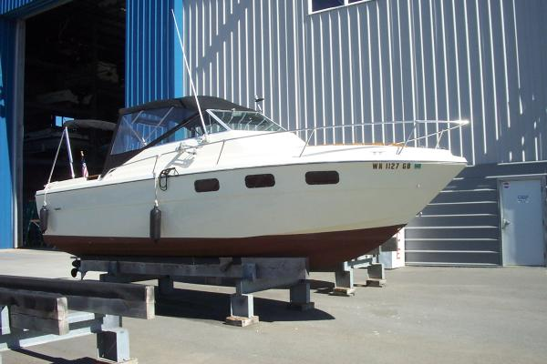 Quote to Transport a 1979 Tiara Vacationer 2500 to Las Vegas | uShip