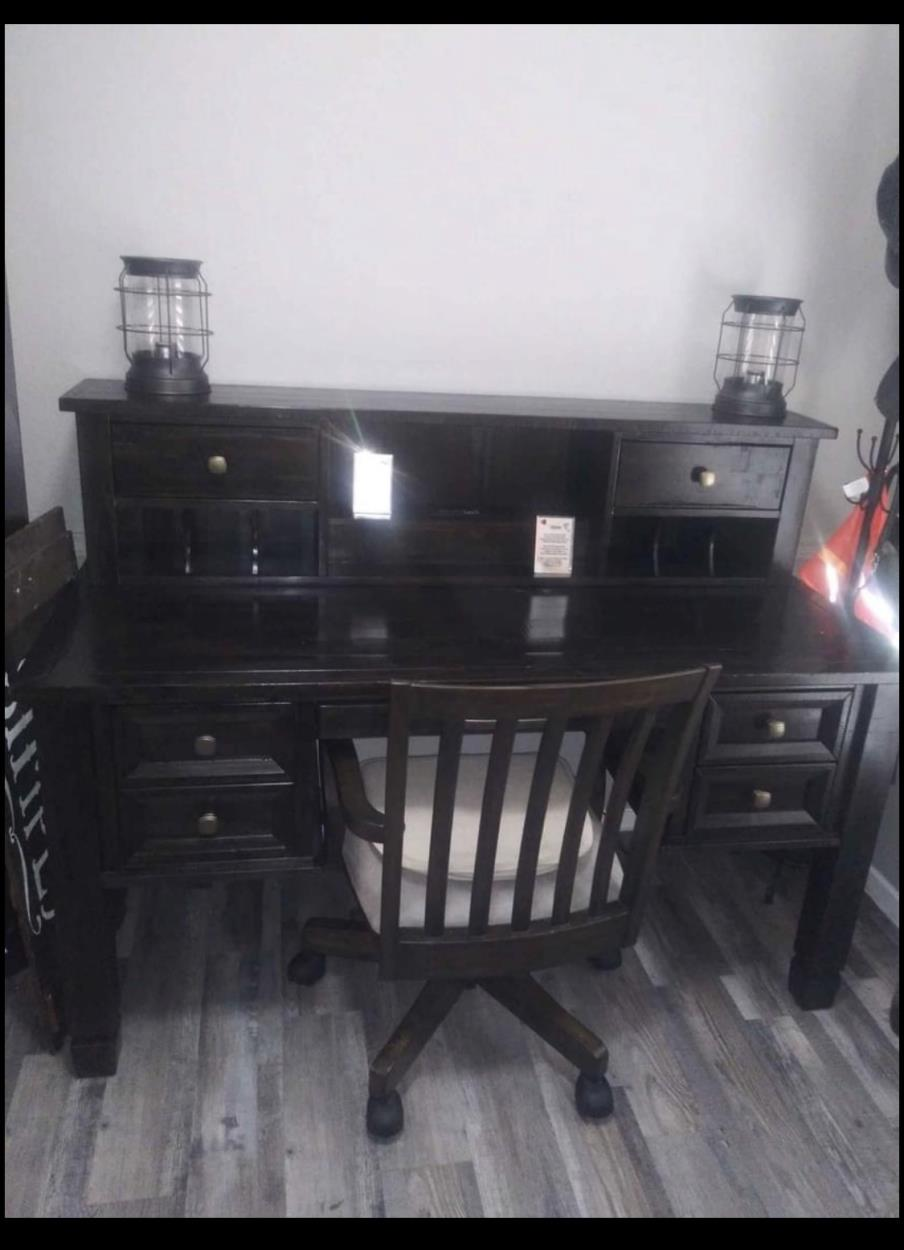 Transport a Desk and Chair to Jackson | uShip
