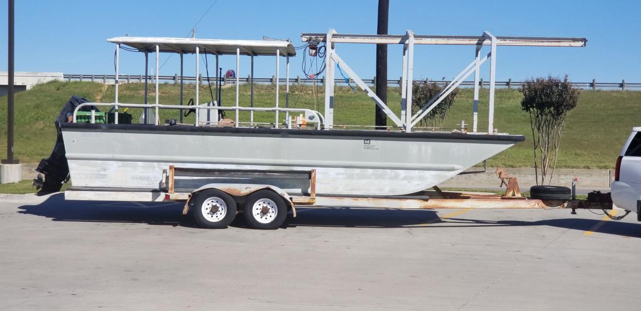 Cost to Transport a 26 Ft Monarch Transport Boat to Lebanon | uShip