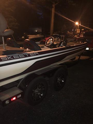 Transport a 2006 Skeeter iclass 20i to St. Cloud | uShip