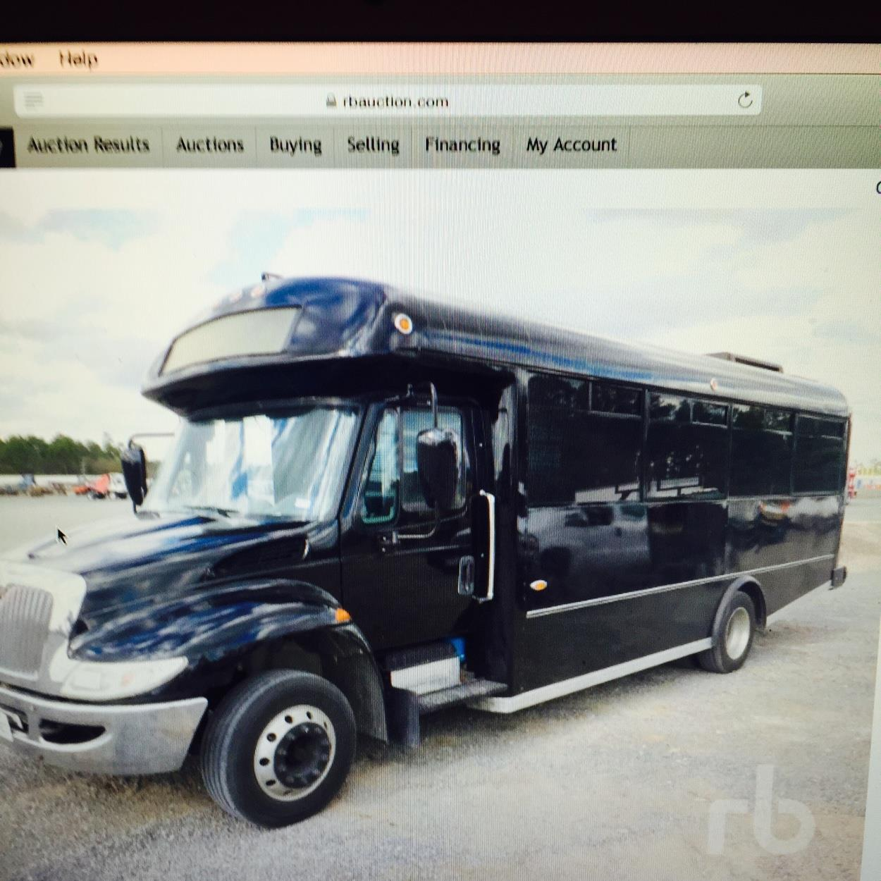 Equipment Transport International 3200 S/A small bus to Bakersfield | uShip