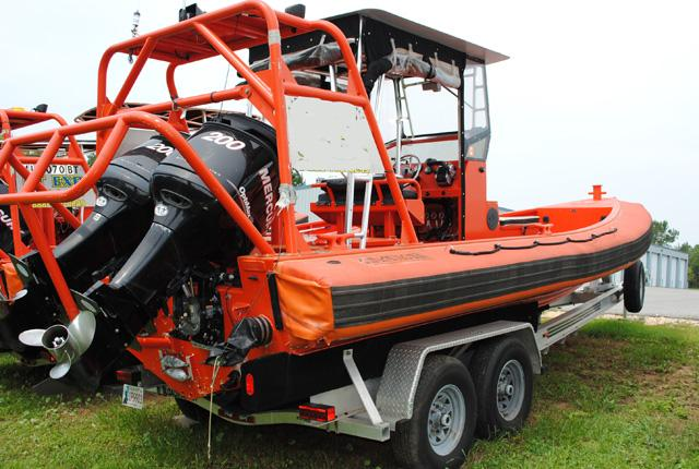 Ship a Silver Ships Ambar 800 8 meter RHIB to Ventura | uShip