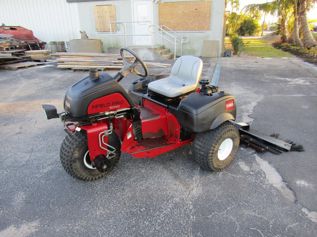 Cost to Ship a Toro 5040 Sand Pro Sand Trap Rake to Beaver Dam | uShip