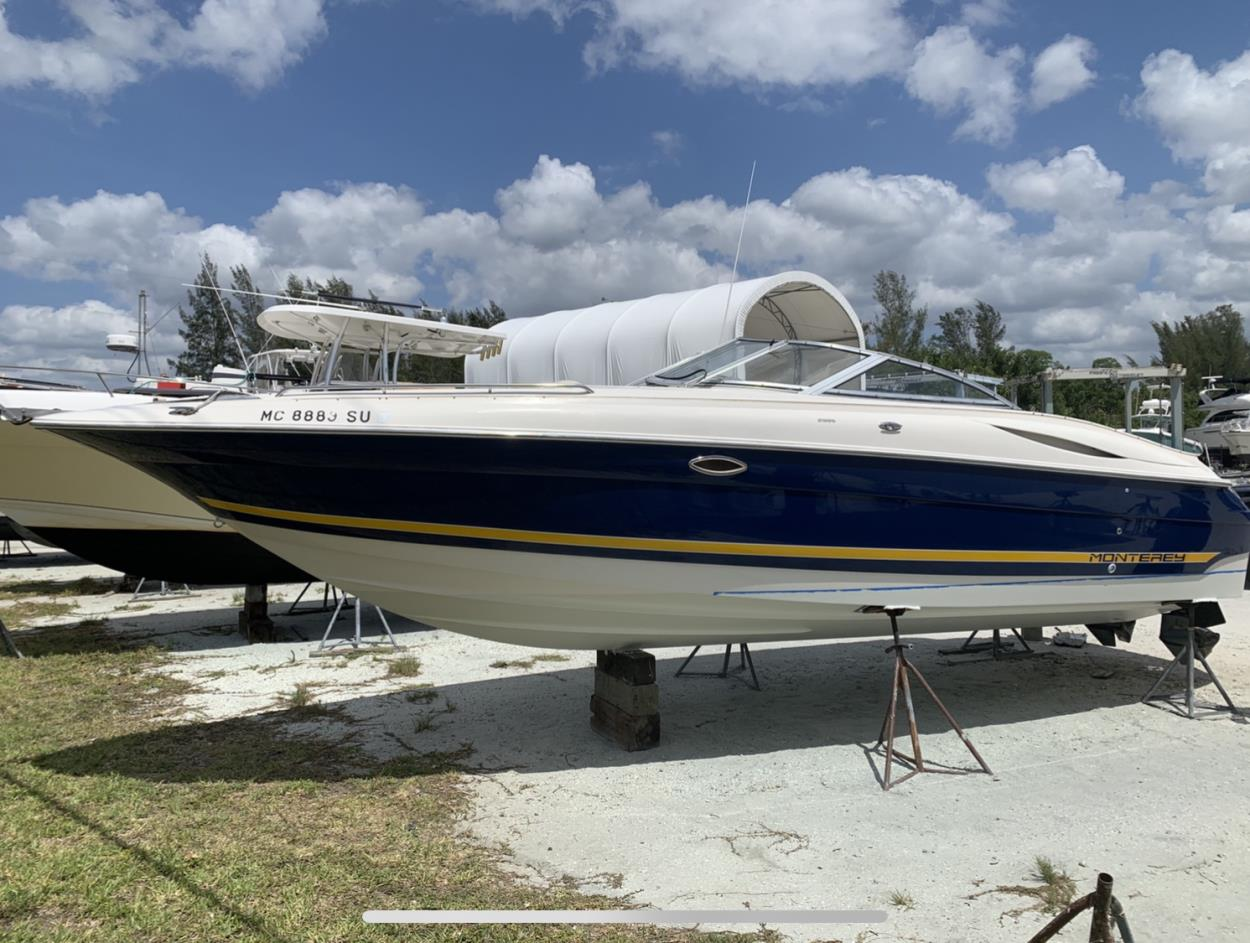 Ship a 29' Monterey 298S Bowrider 2001 Without trailer to West Sayville ...