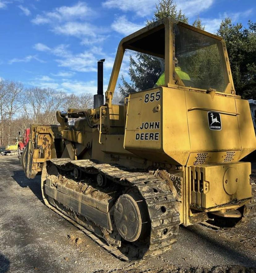 Equipment Transport John Deere 855 to Westernville | uShip
