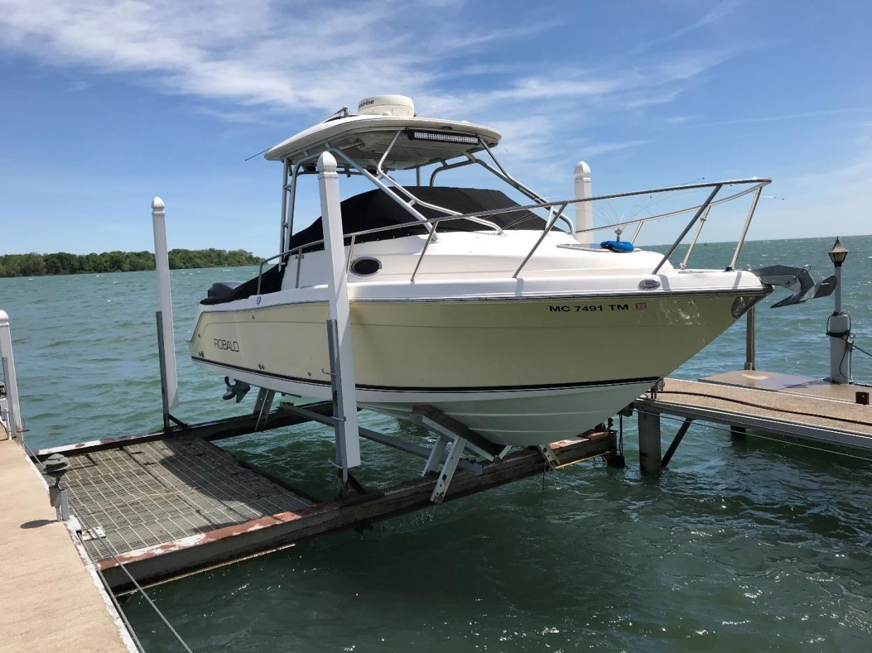 Quote to Transport a Robalo 265 cuddy cabin to Riverhead | uShip