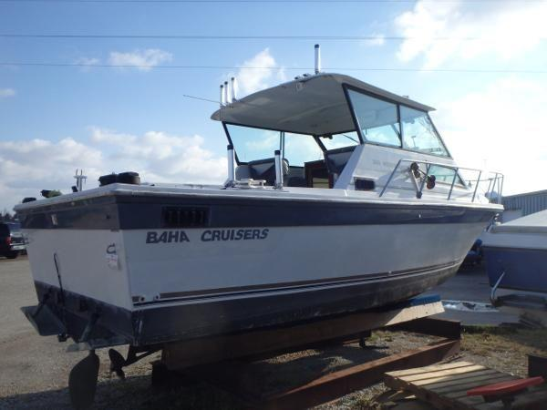 Ship a baha cruiser 26 weekender to Rochester | uShip