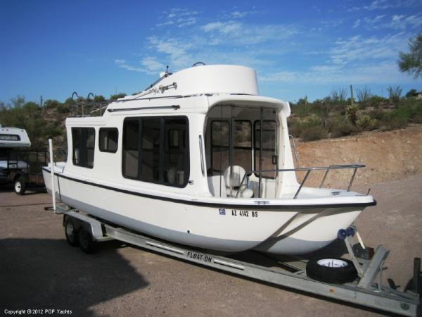Ship a 1999 28 ft adventure craft to Milford | uShip