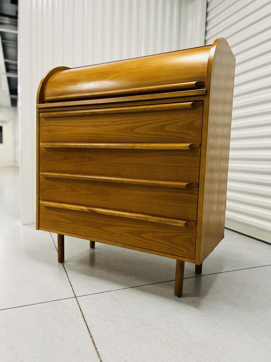 Transport My Vintage Secretary Desk to Williamsburg | uShip
