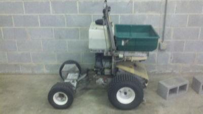 Equipment Transport PermaGreen Ultra Ride-On Spreader/Sprayer to Round ...