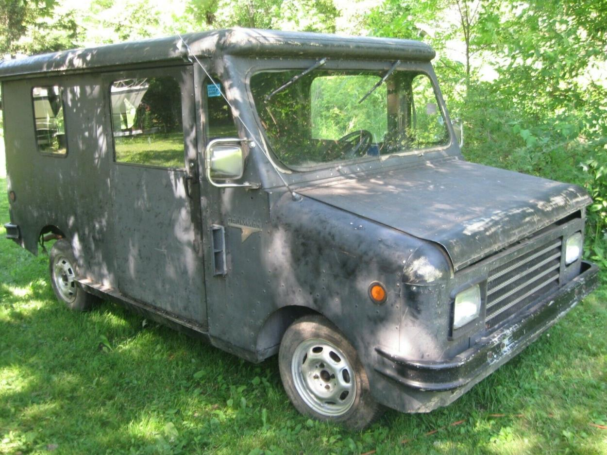 Quote to Ship a 1984 Grumman VW Kubvan to Norwood | uShip