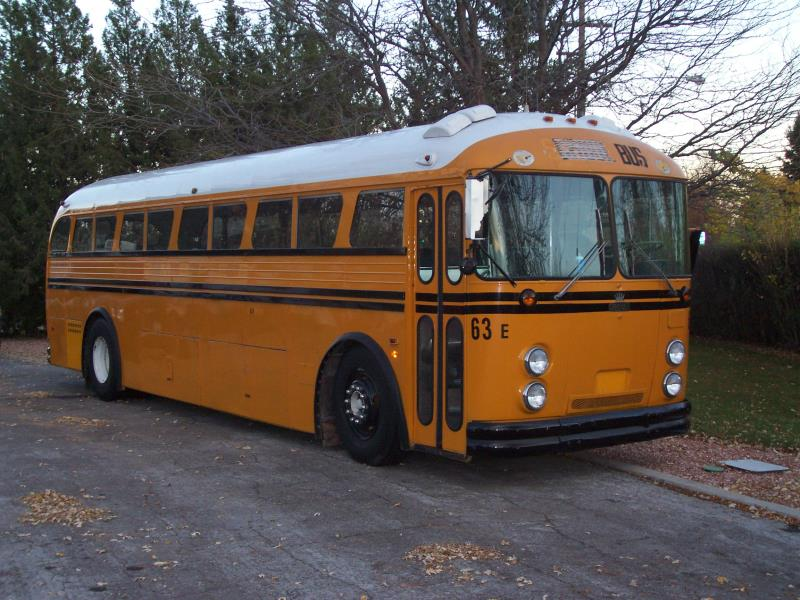 Cost to Ship a 1963 35' Crown School Bus to Knob Noster | uShip