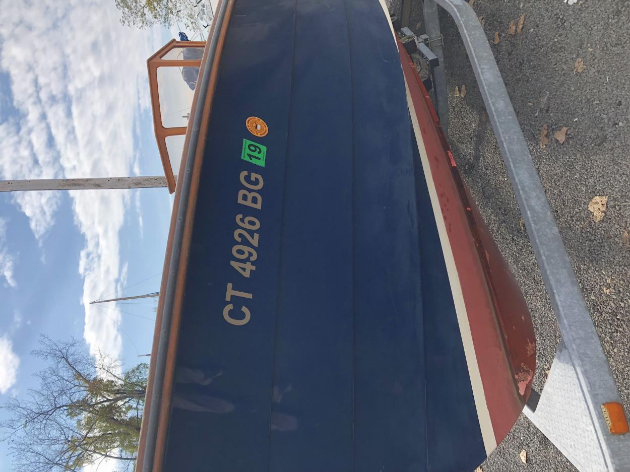 Cost to Ship a 2005 ROTH BILT BOAT CENTER CONSOLE to Lake Worth | uShip
