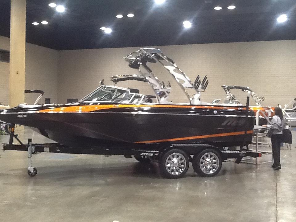 Cost to Ship a 2014 MB Sports F21 Tomcat 21' to Loveland | uShip