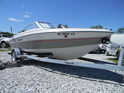 Transport a LARSON DC-170 OPEN BOW SKI BOAT RUNABOUT I/O NICE to Edmond ...
