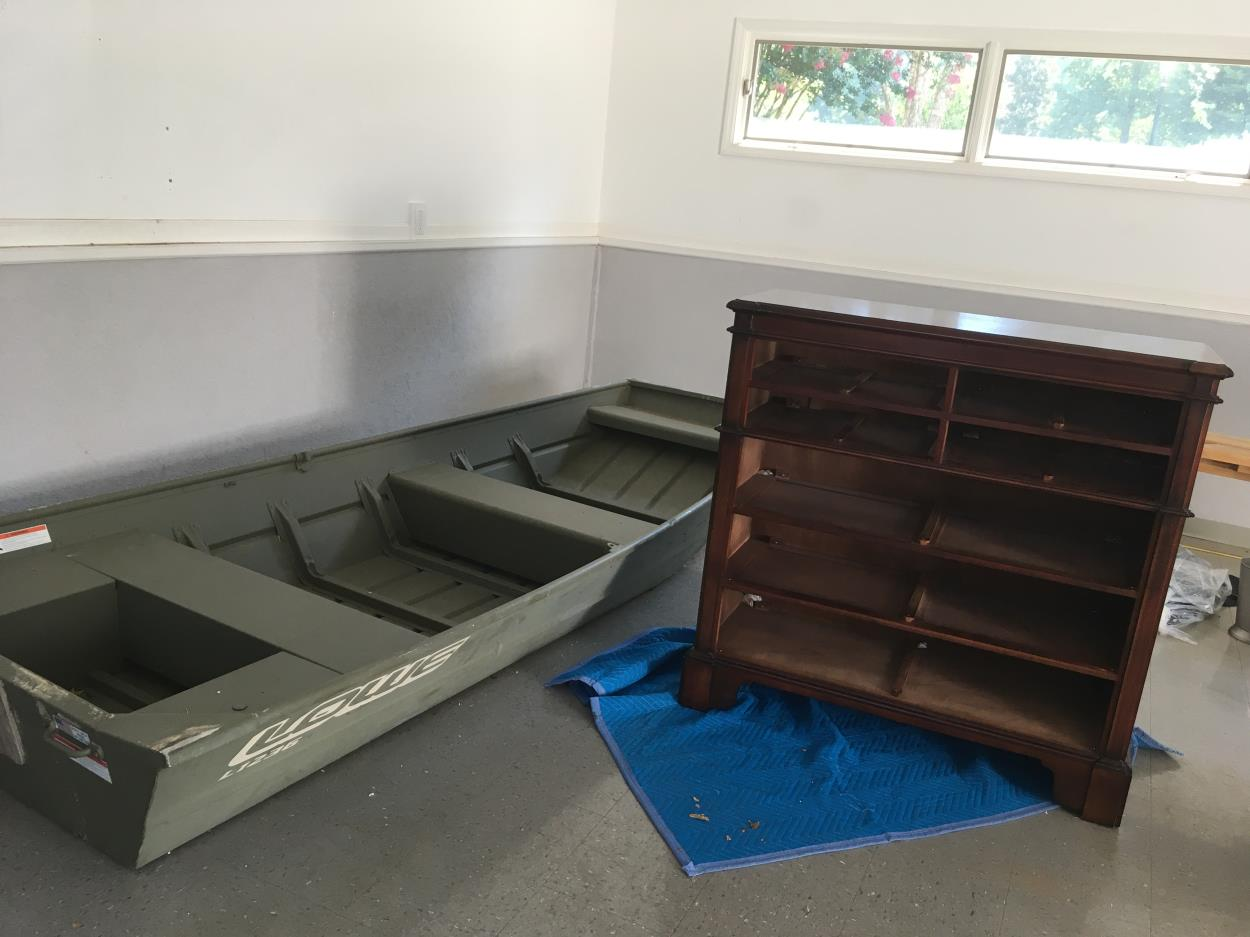 Ship a Lowe Boat 1236 and Dresser to Falls Church | uShip