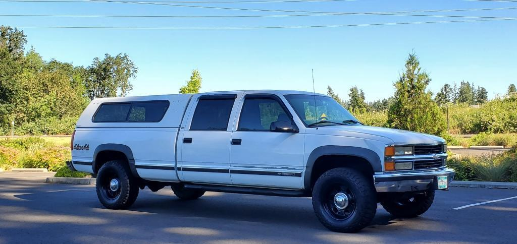 Move a 1998 Chevrolet C/K 3500 Crew Cab to Johnsburg | uShip