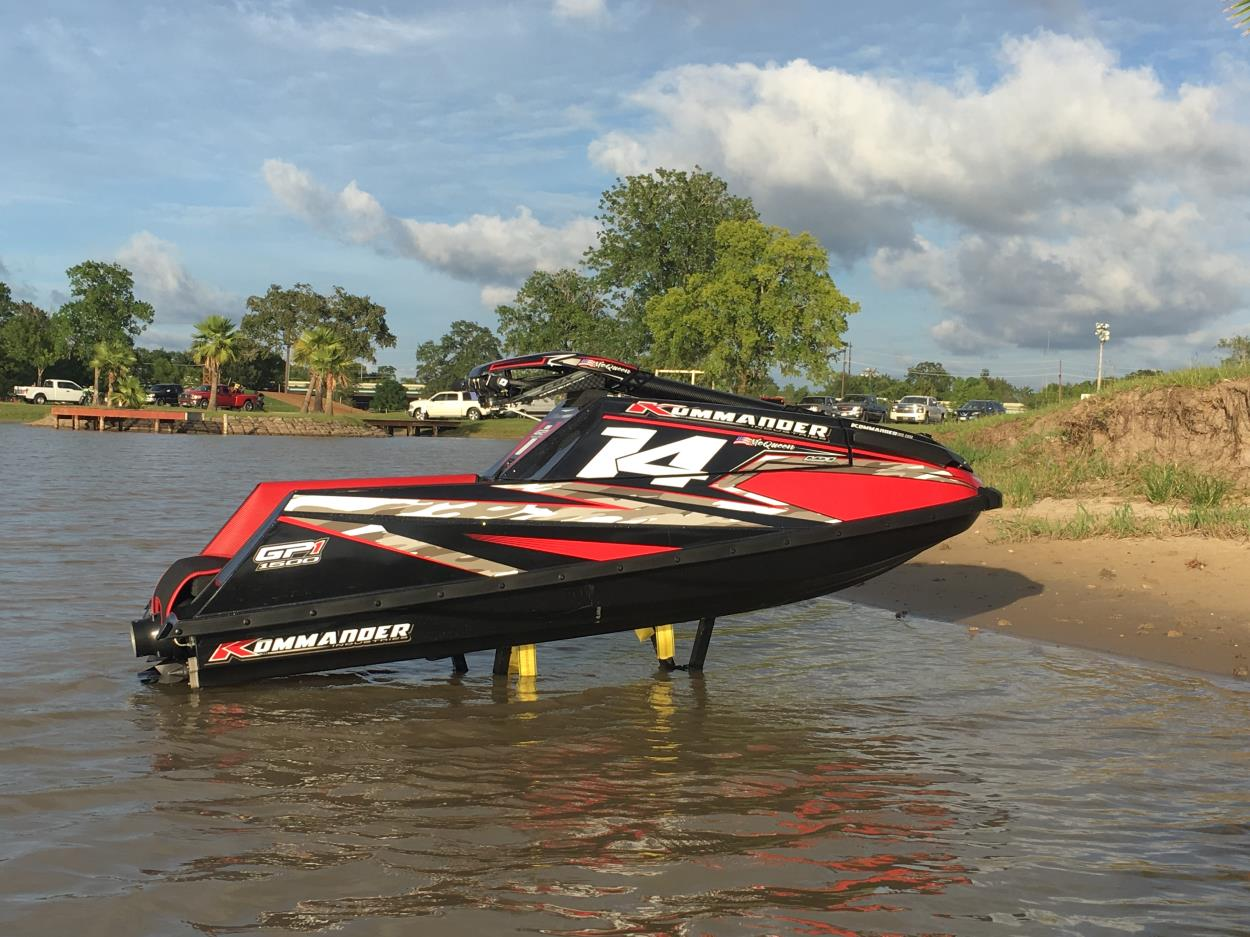 Quote to Transport a Kommander 1500 gp1 ski to Phoenix | uShip