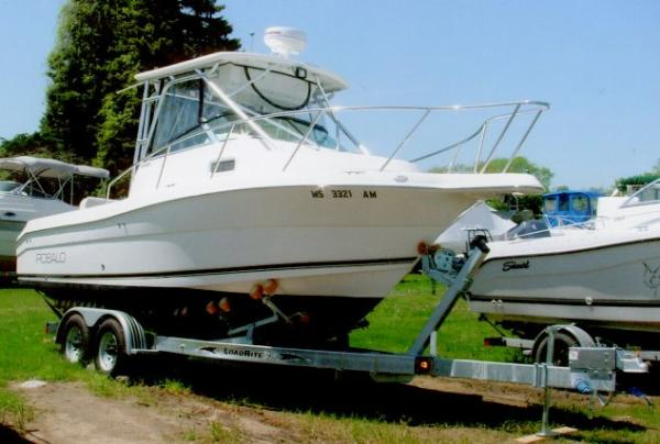 Boat Shipping Services - Robalo Boats