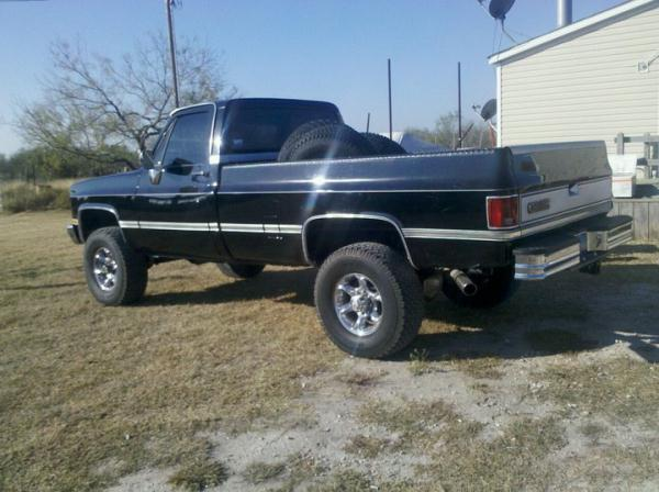 Cheapest Way to Ship a 1981 GMC Sierra C/K 2500 to Lincoln | uShip